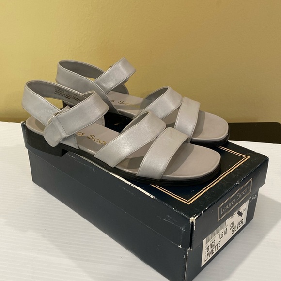 Laura Scott | Shoes | Vintage Laura Scott Sandals Lynette Velcro Silver ...